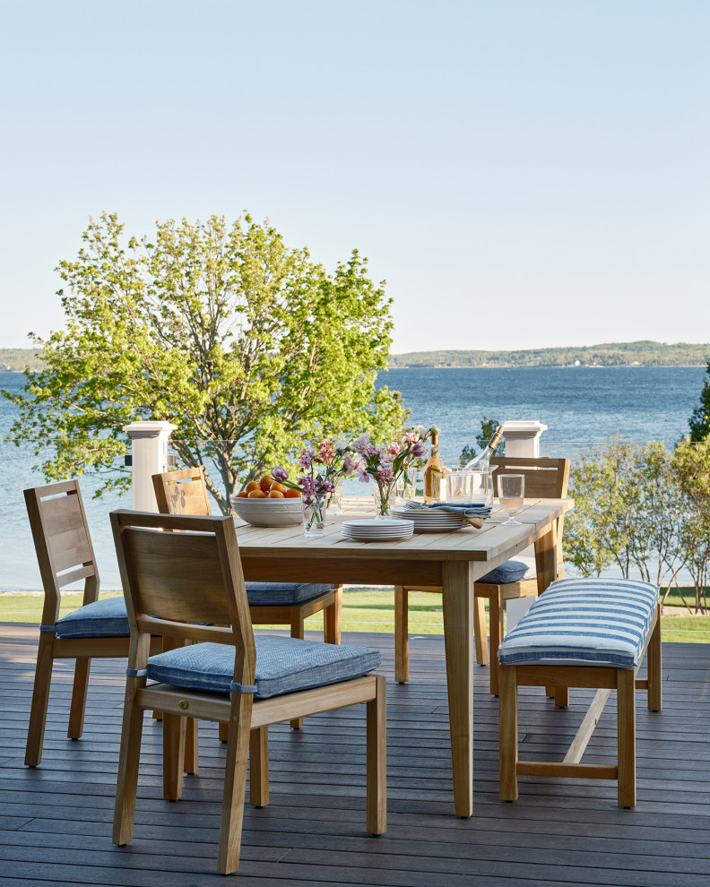 Outdoor Dining and Entertaining on the Lake - Beach Style - Deck ...