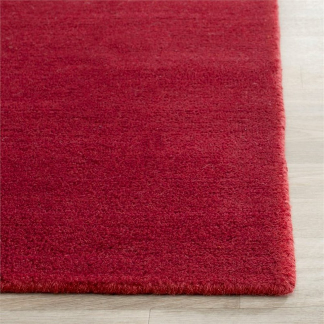Safavieh Himalaya 6' Round Hand Loomed Wool Pile Rug in Red, 6' x 6 ...