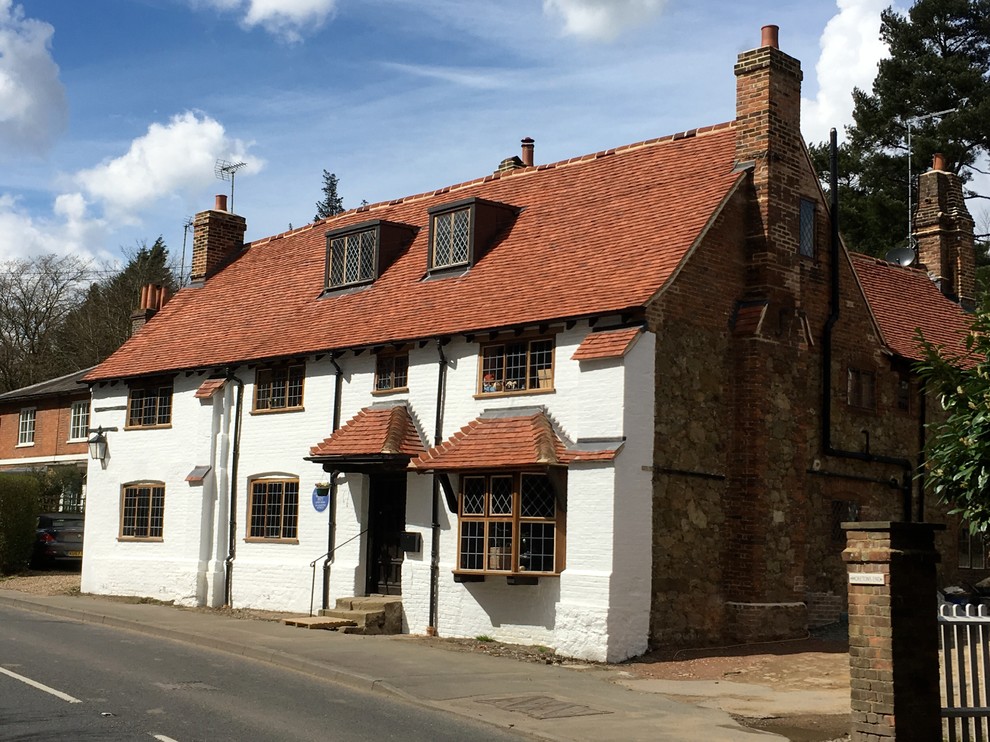 Grade II conversion - Traditional - Kent - by Pentar Design Partnership ...