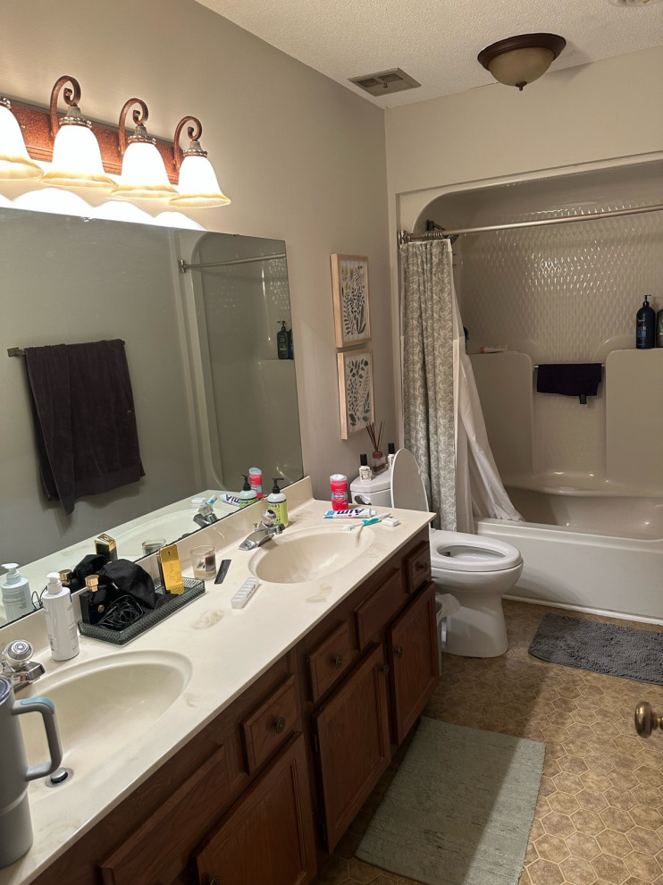 I need help picking a bathroom remodel layout