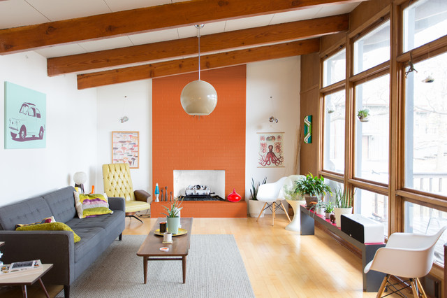 Choosing Color: 6 Striking Options for 1 Fabulous Fireplace