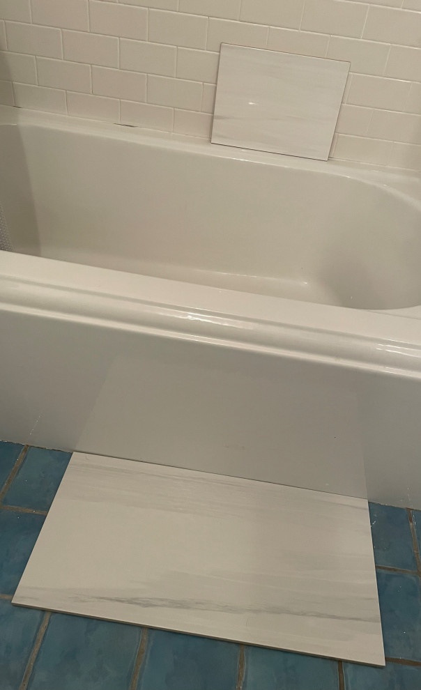Layout for 10 x 13 bathroom wall tile