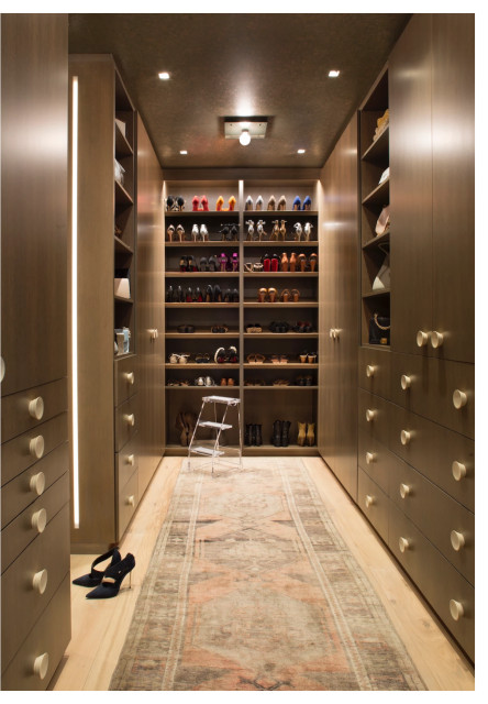 Napa-Style Modern Farmhouse - Rétro - Armoire et Dressing - San ...