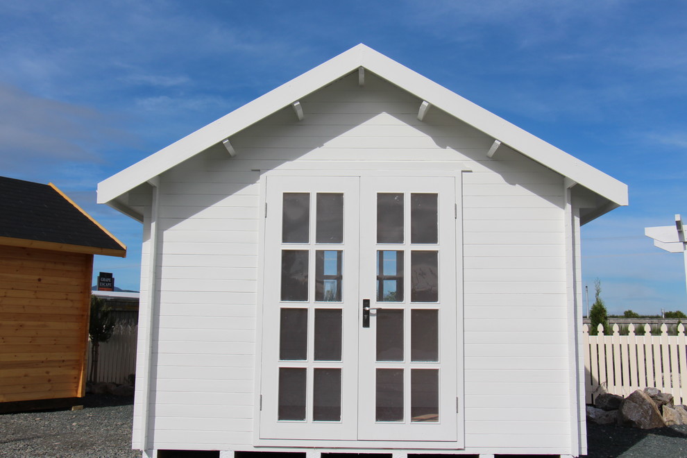 Sleepout / Granny Flat - Traditional - Auckland - by SheShed | Houzz NZ