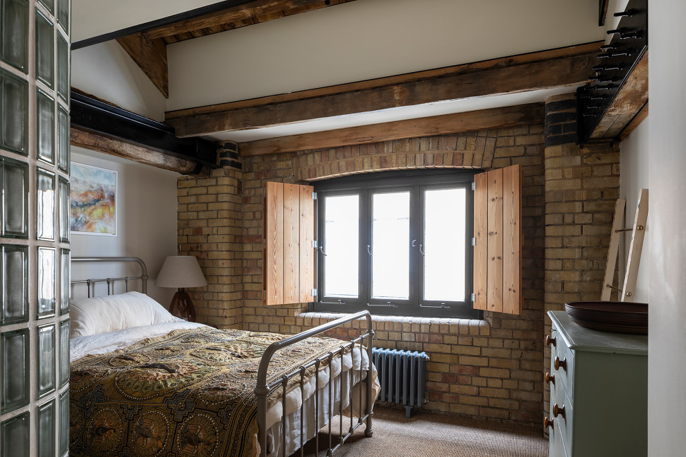 Full flat refurbishment and reconfiguration of a Listed Building in ...