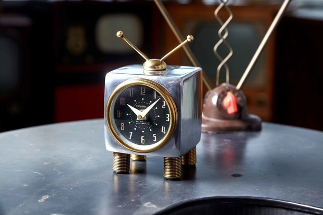 Pendulux Teevee Table Clock - Contemporary - Desk And Mantel Clocks - by Lumini Design LLC | Houzz