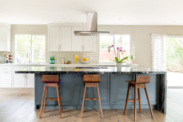 5 Welcoming Kitchens With Soft Color Palettes