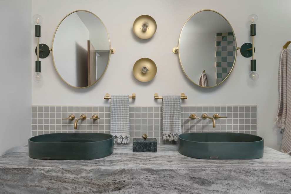 Rae Rockwell: The Looking Glass Milky Way & Rosemary Bathroom ...