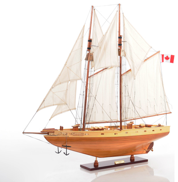 Bluenose Ii Fully Assembled Wooden model sailing boat - Beach Style ...