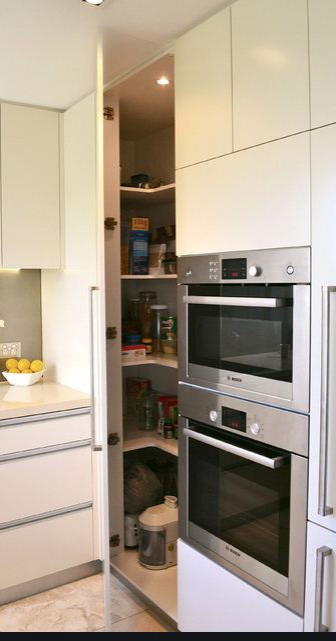 Pantry with pocket door is worth it. | Houzz Forum