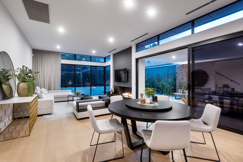Balga Street Wembley Downs - Modern - Perth - by Broadway Homes | Houzz AU