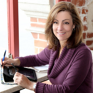 LISA DUNN AT CASA BELLA REALTY GROUP - Project Photos & Reviews ...