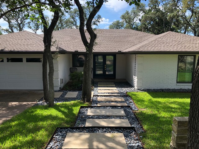 My Houzz: 1970s Texas Ranch House Gets a Boho Update - Exterior - Austin