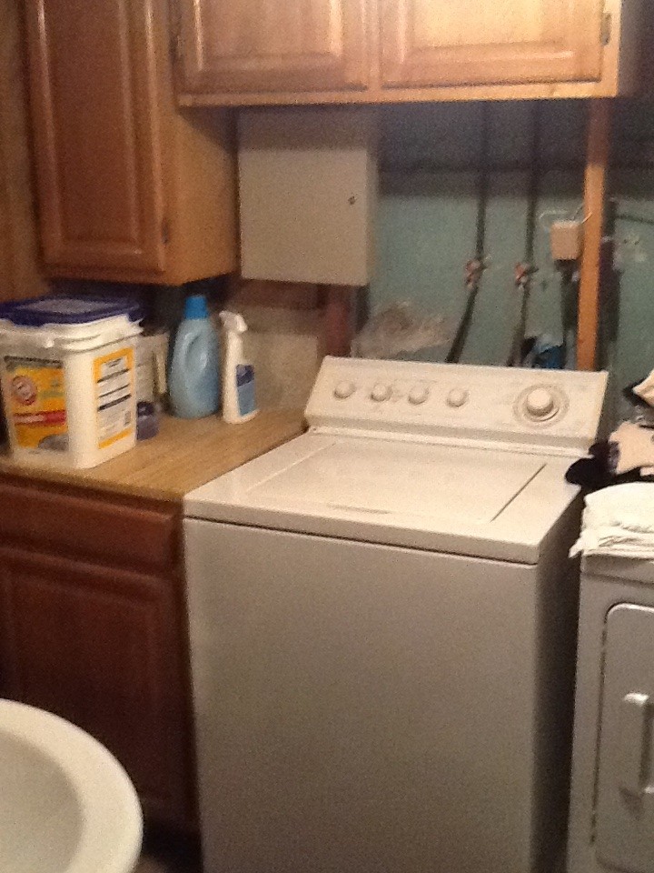 Want to update a very outdated laundry room/ bathroom