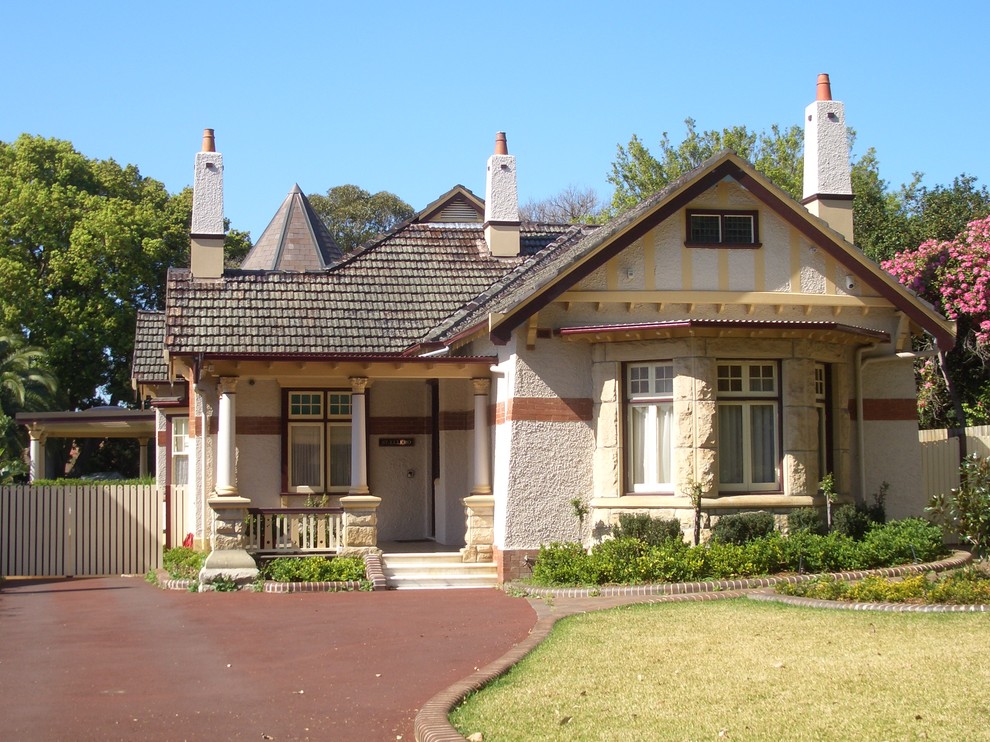 5 Historic Arts and Crafts Homes With an Australian Spin