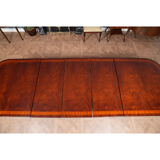 Banded Mahogany Dining Table - Traditional - Dining Tables - by Niagara ...