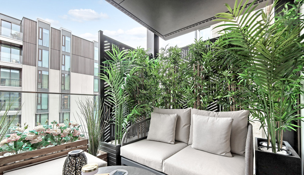 Luxury Apartment Upgrade in the Heart of Fitzrovia - Contemporary ...