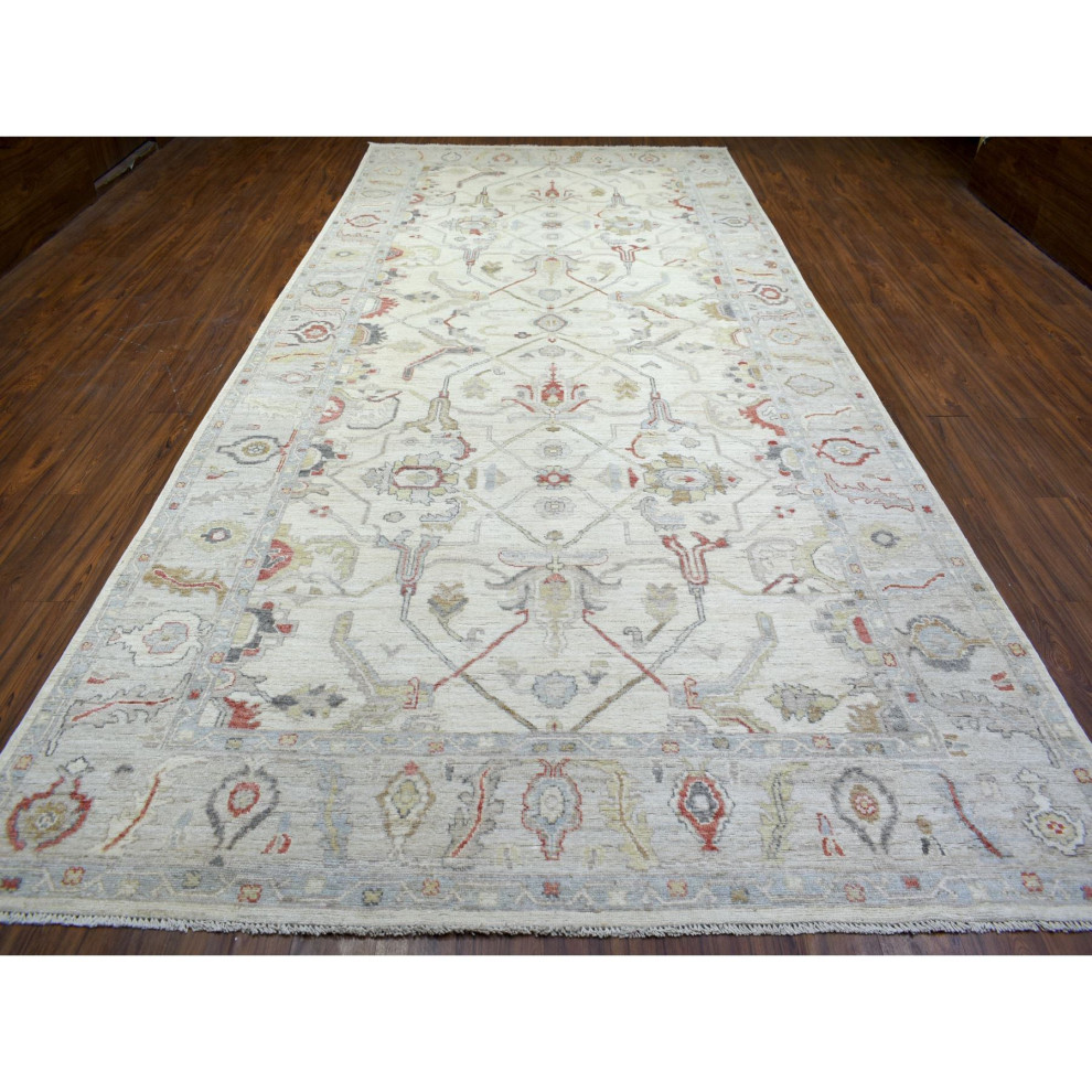 Ivory Angora Ushak Flowing Design Hand Knotted Wool Overisize Rug, 7'9 ...