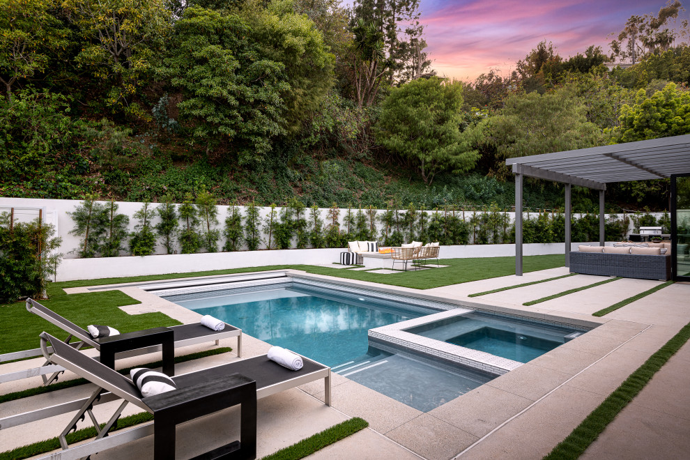 Marinette Road - Contemporary - Pool - Los Angeles - by Sarah Morgan ...