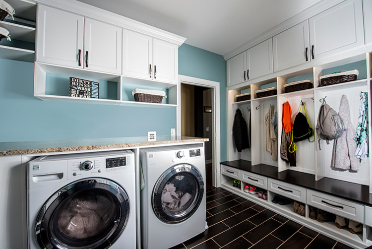 How to Design a Laundry Area That’s Easy to Keep Organized
