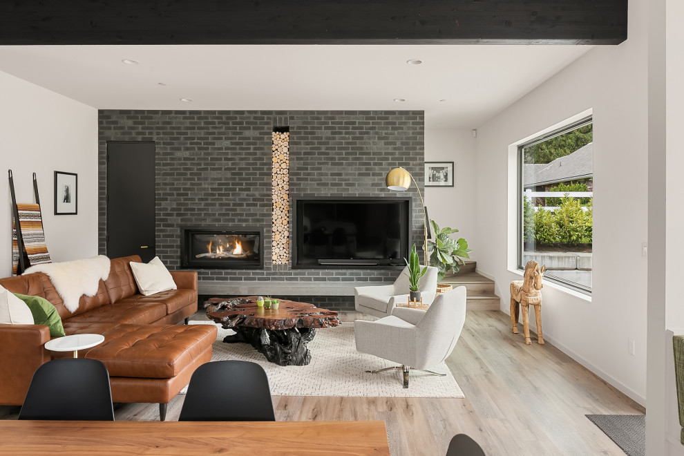 Bernard - Modern - Living Room - Seattle - by Meydenbauer Group | Houzz