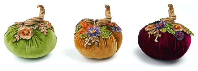 Katherine's Collection 2021 Velvet Stuffed Pumpkin with Applique ...