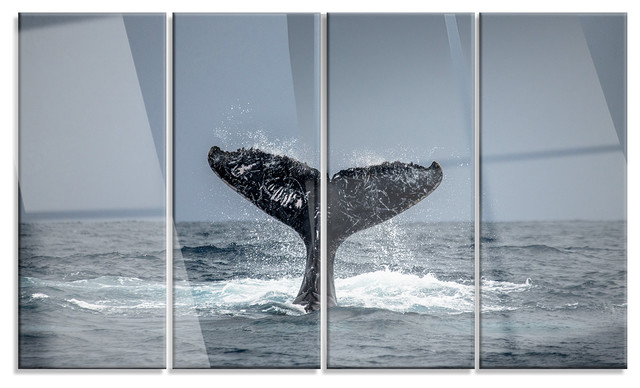 Designart Large Humpback Whale Tail Wall Art, 48"x28" - Beach Style ...