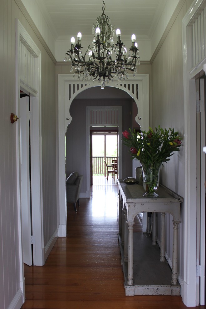 Queenslander - Entrance - Traditional - Brisbane - by Charcoal ...