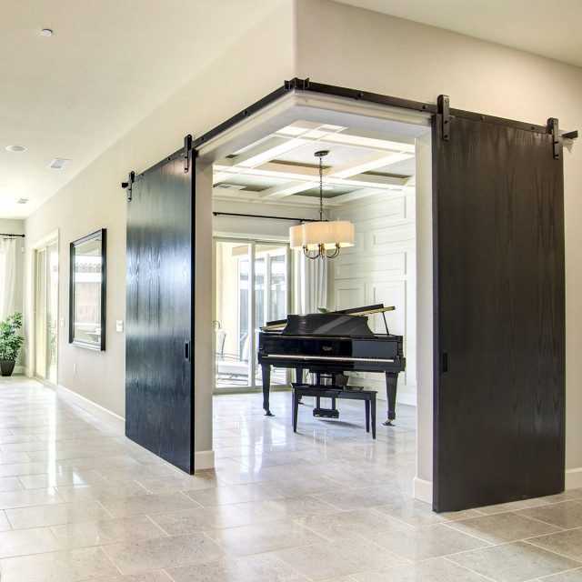 Premium Wagon Wheel Strap Barn Door Hardware Set, Track Length: 60 ...