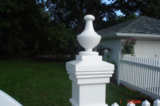 Victorian style fence, Oak Bay - Traditional - Vancouver - by Ridgewood ...