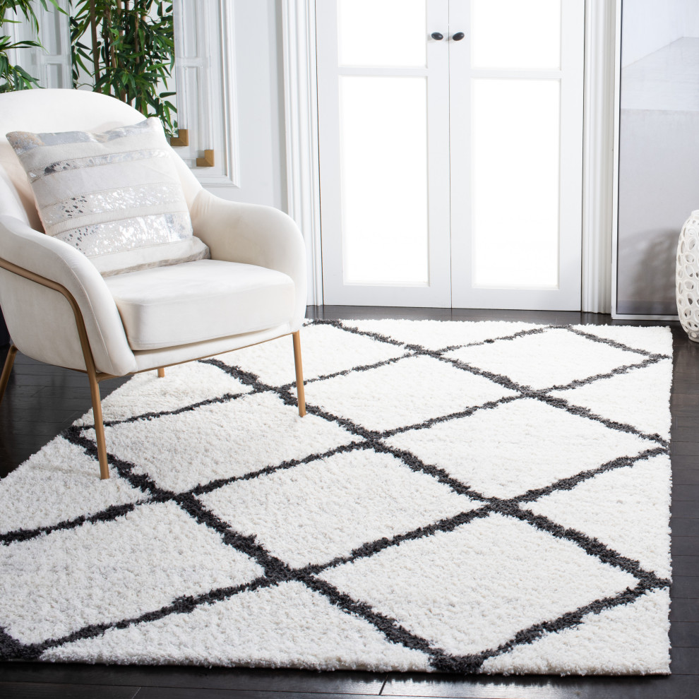 Safavieh August Shag Aug502A Trellis, Shag Rug, Ivory and Black, 8'0 ...