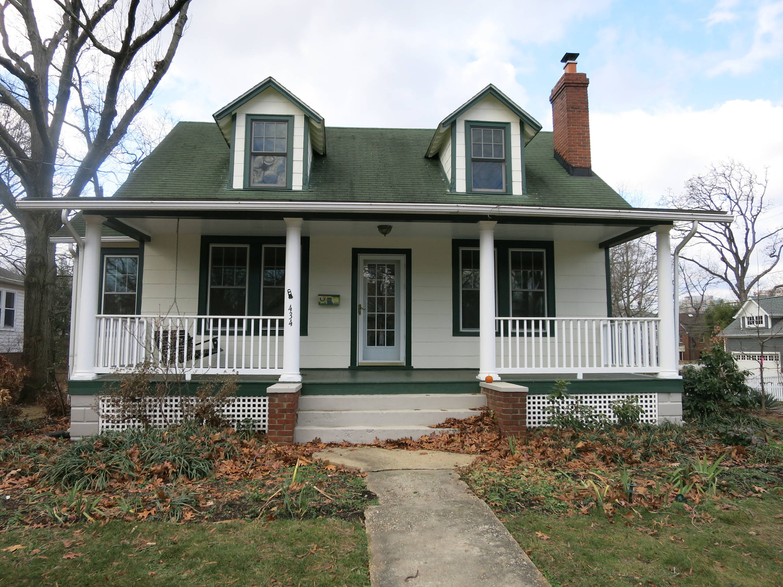 Built 1925 Bungalow Style Homes