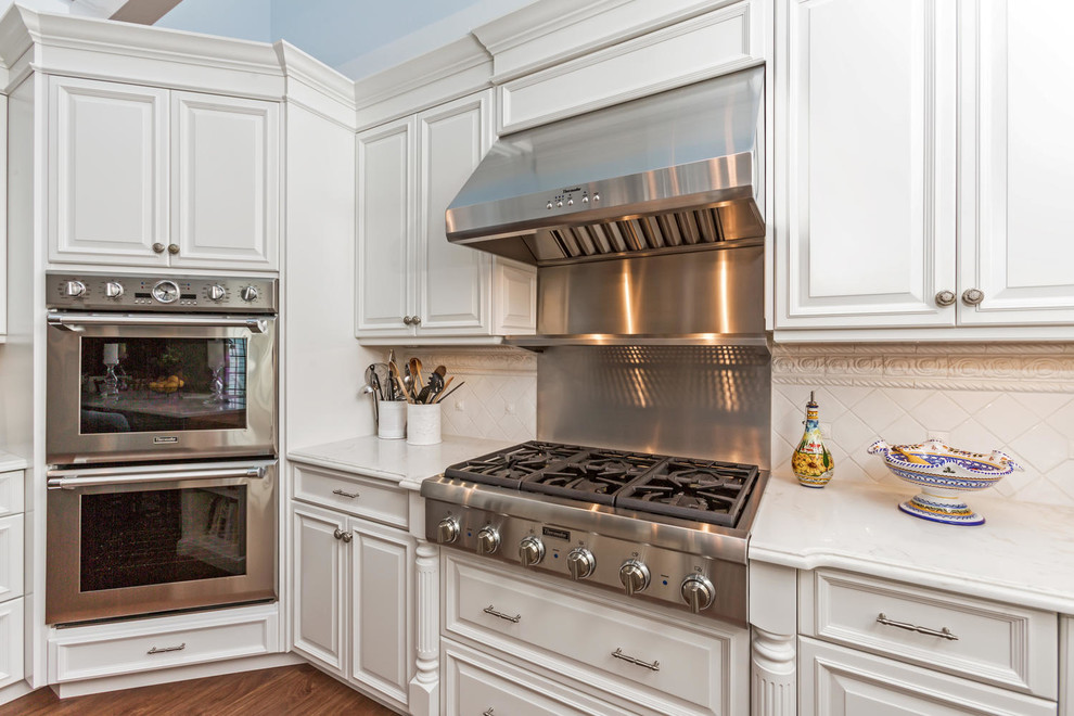Thermador Rangetop and Double Ovens - Traditional - Kitchen - New York ...
