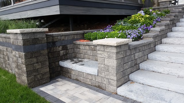Unilock Ledgestone Step Staircases w/ Oaks Ortana Retaining Walls ...