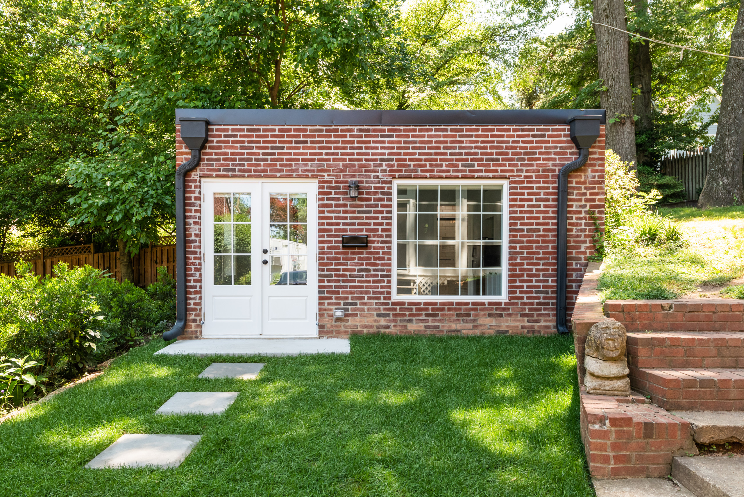 Small Brick Home Designs