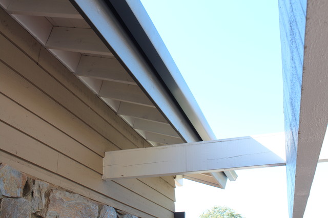 MidCentury Home In Orange County California, Angle Faced Gutters Box ...