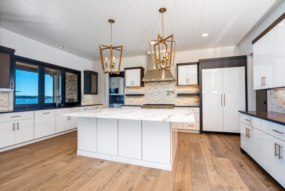 Modern Lake Front Living - Modern - Kitchen - Charlotte - by Keystone ...