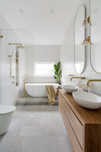 Contemporary Bathroom - Contemporary - Bathroom - Sydney - by Rebecca ...