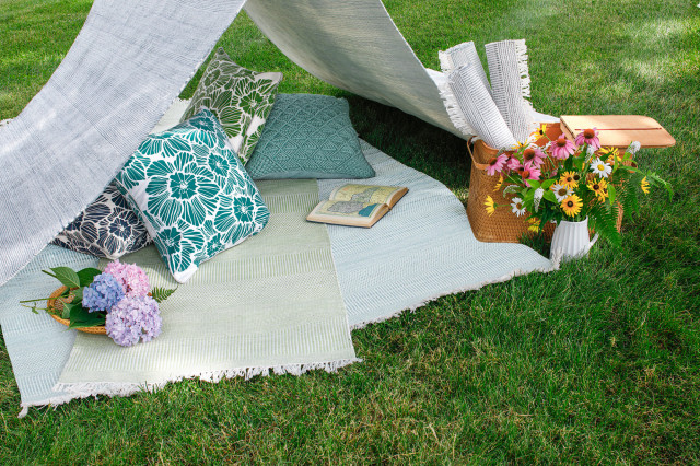 Somner 1x1 Aqua, 1x1 - Contemporary - Outdoor Rugs - by Company C | Houzz