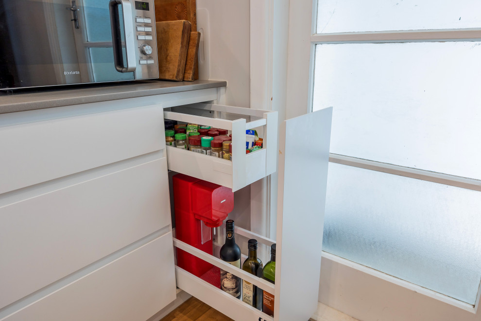 Spice & Oil Pull-out - Modern - Kitchen - Auckland - by Spin Design ...