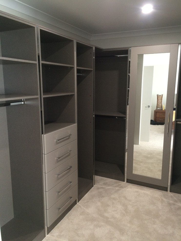 U Shaped Walk in Robe His & Hers - Before and After | Houzz AU