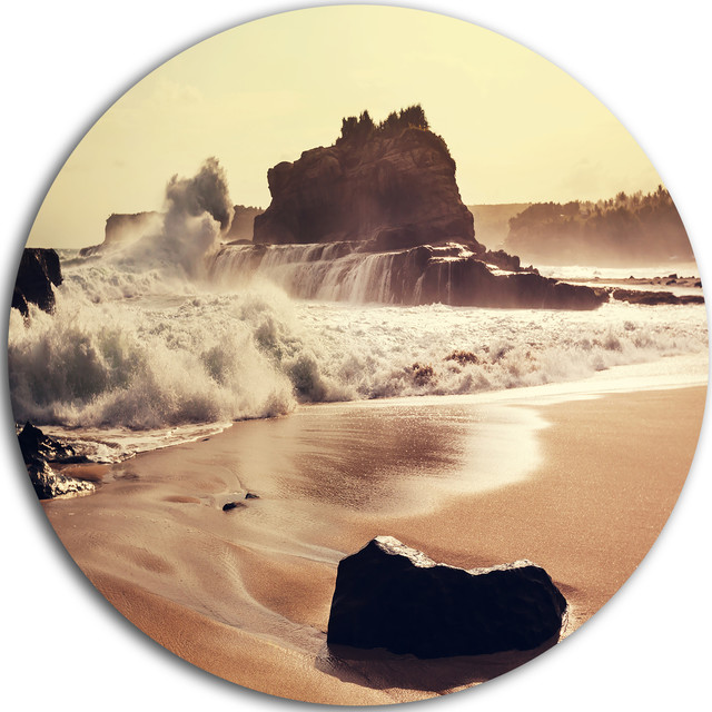 Java Beach With Foaming Waters, Seashore Round Wall Art, Disc of 11 ...