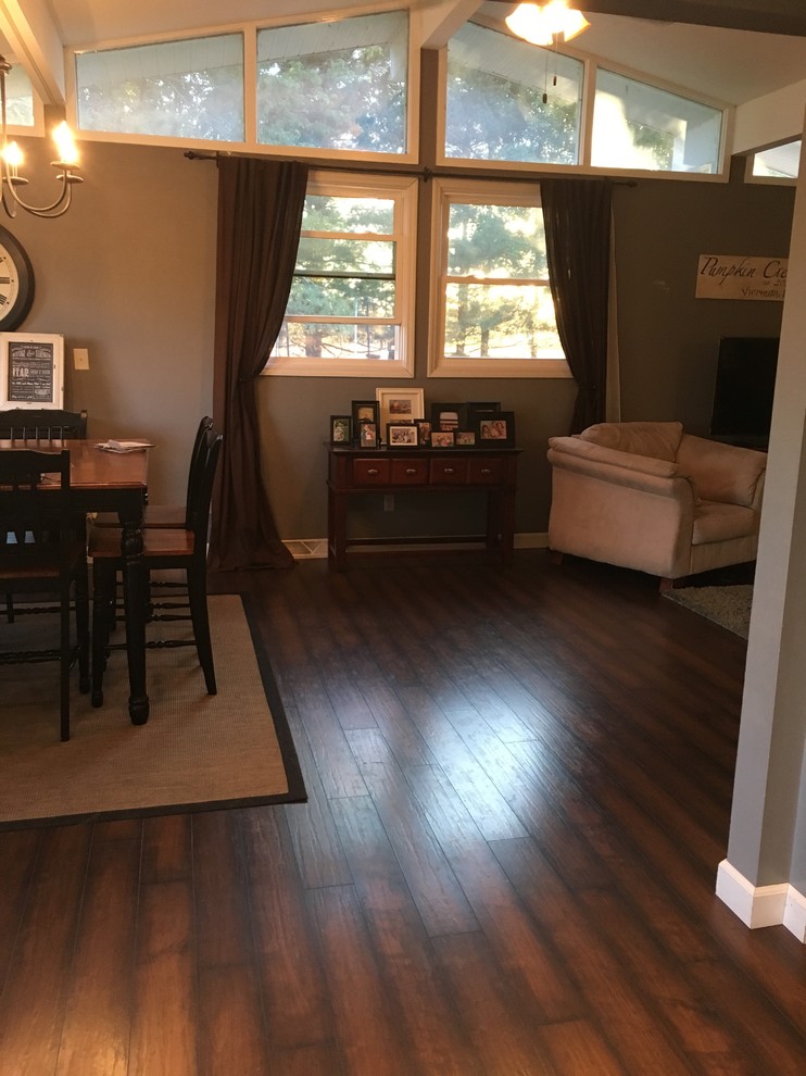 Space between dining room and living room