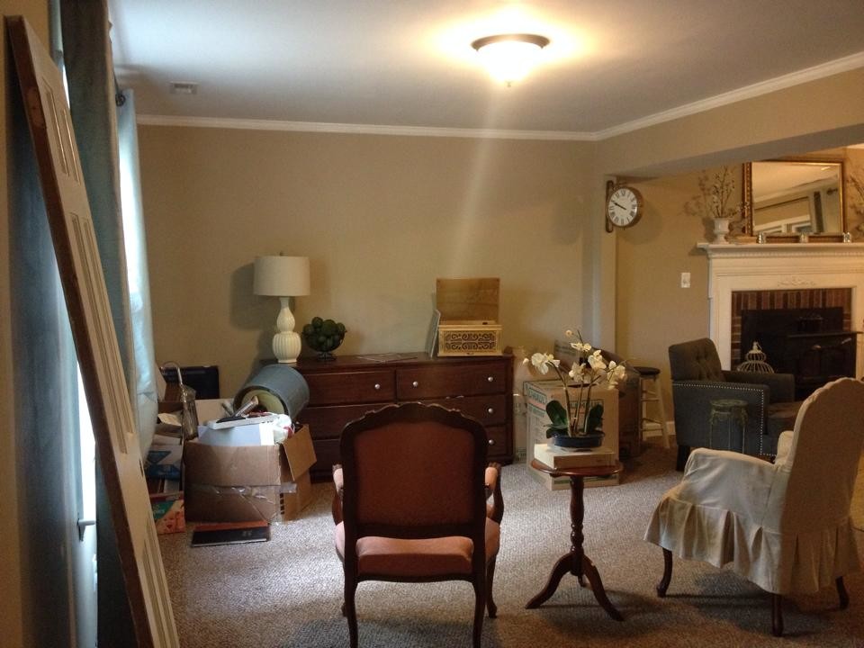 Strange living room layout | Houzz Forum