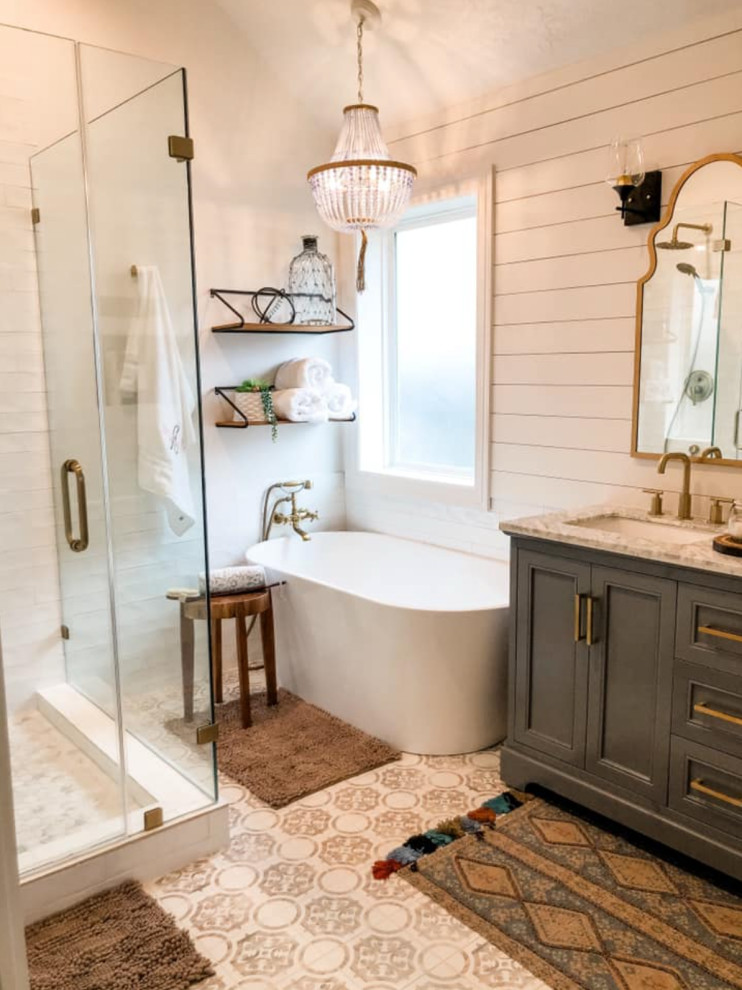 Farmhouse Master Bath - Farmhouse - Bathroom - Houston - by Carnley ...