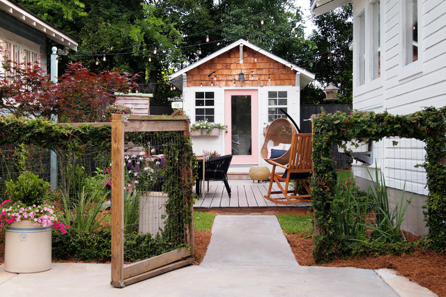 My Houzz: Sweet Yard With Fresh Floral Accents in Alabama