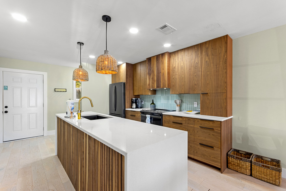 Beach Front Home Mid-Century Modern Remodel - Midcentury - Kitchen ...