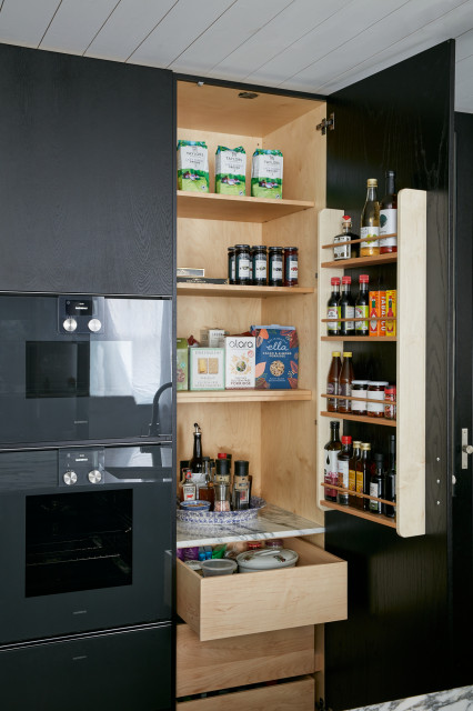 Statement Stone - Modern - Kitchen - London - by Sola Kitchens | Houzz UK