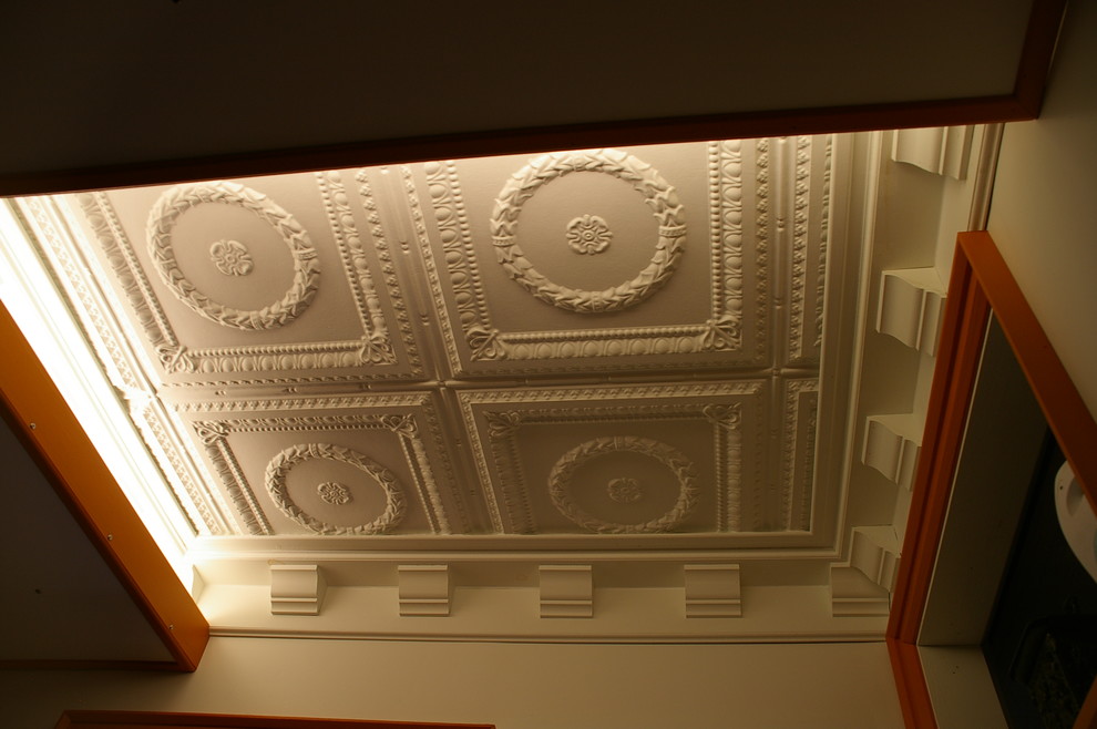 What to do with dentil moulding?