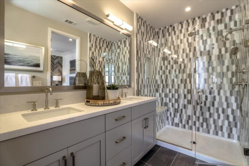 Montecito by SummerHill Homes: Residence 2T Master Bathroom ...